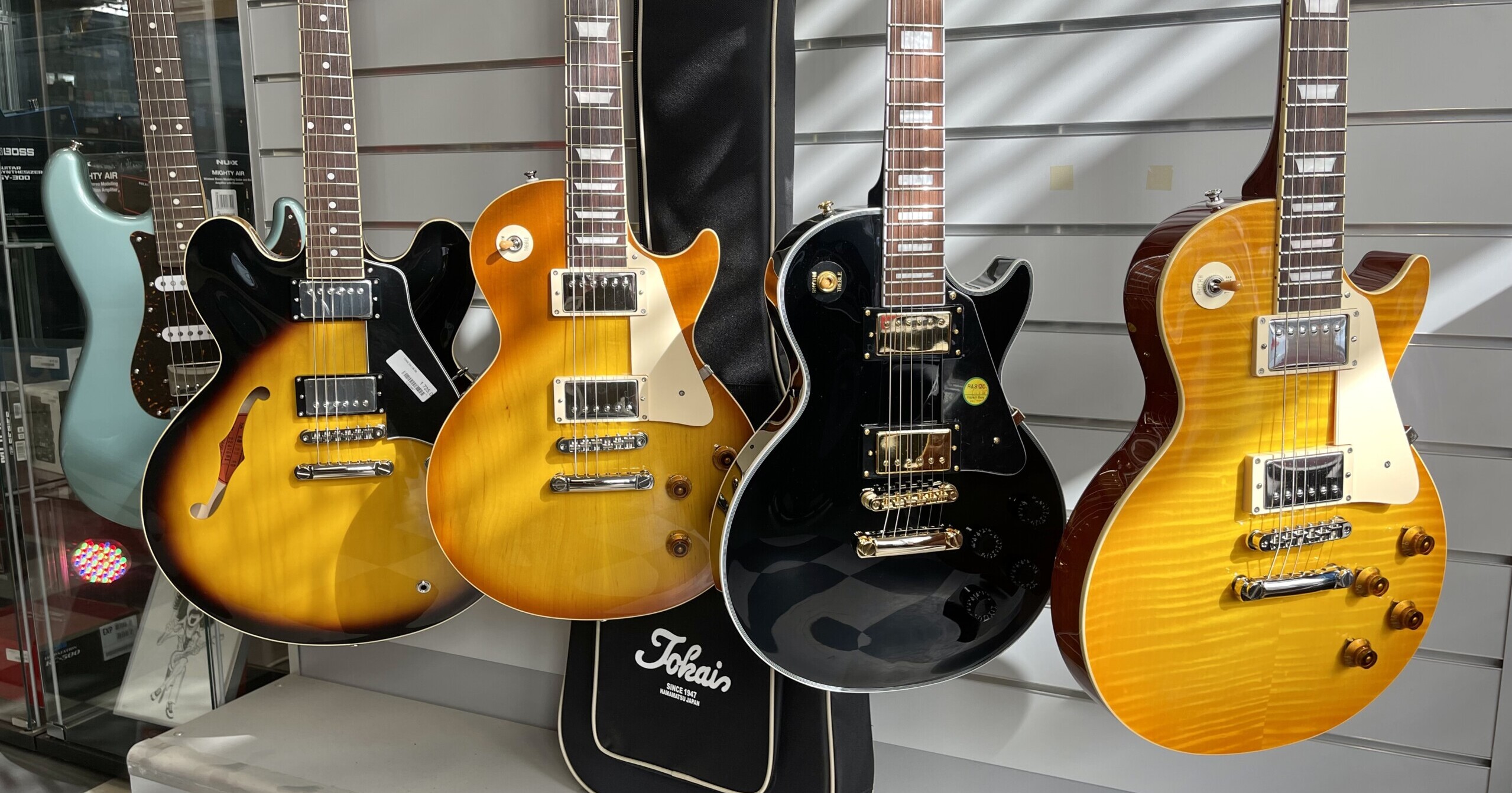 Valmistaja: Tokai - Musacorner